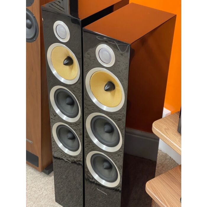 Bowers & Wilkins CM8 S2 - Customer trade in Hifi Gear Bowers & Wilkins CM8 S2 - Customer trade in Hifi Gear